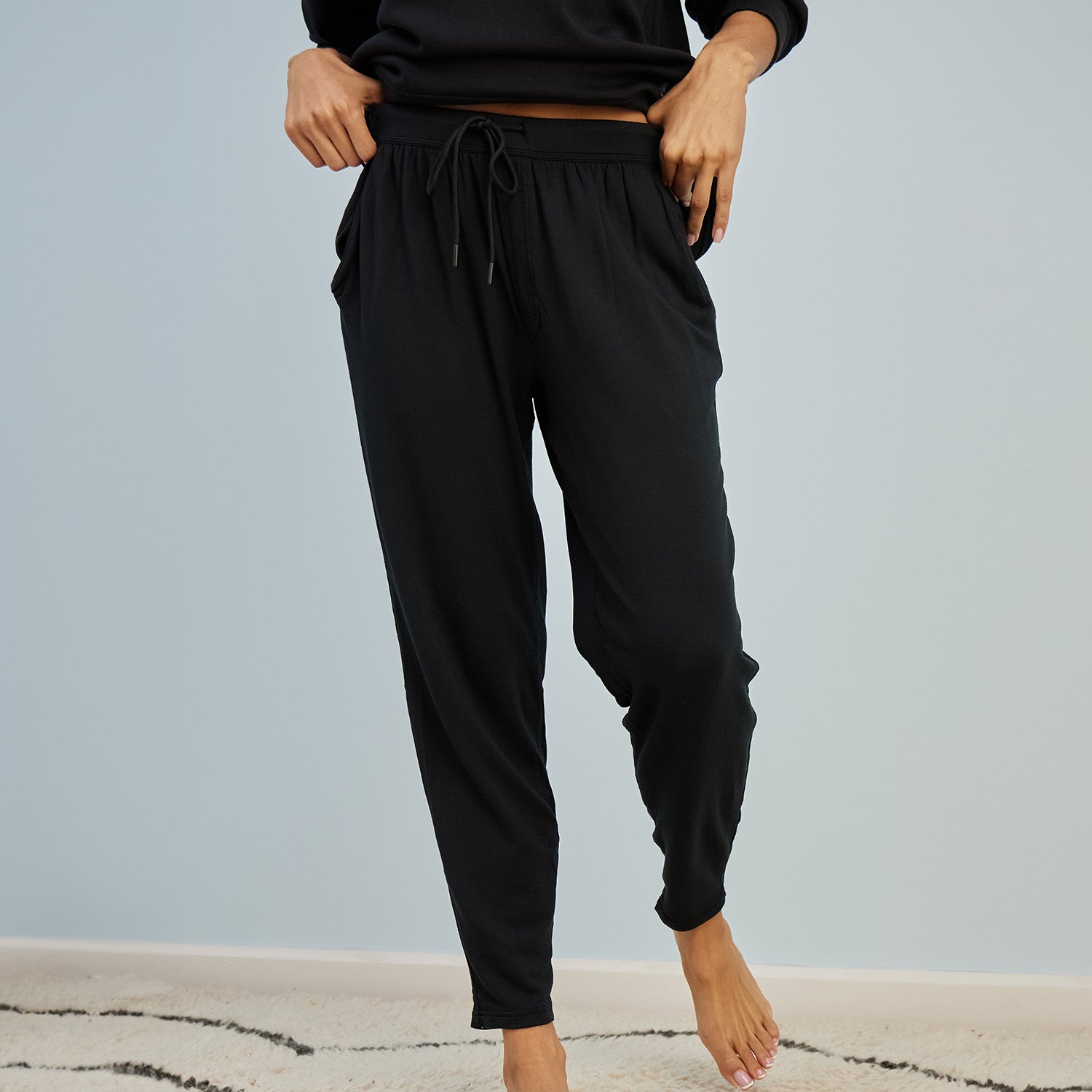 Breathable No-Sweat Sweatpants | Long Jambys | Jambys | Black